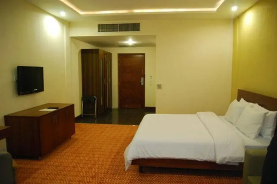 Deluxe Room Single – MTM Booking